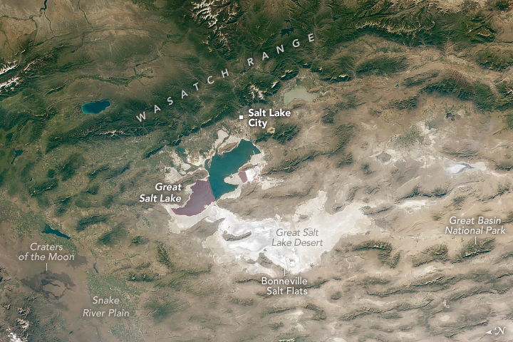 Sweeping Vistas Above the Great Salt Lake